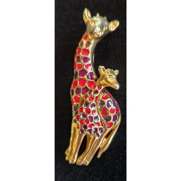 Unbranded | Jewelry | Vintage Enameled Giraffes Brooch Pin Gold Tone ...